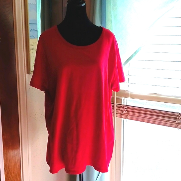 Hanes | Tops | Hanes Her Way Xl Red Tee Perfect For Layering | Poshmark